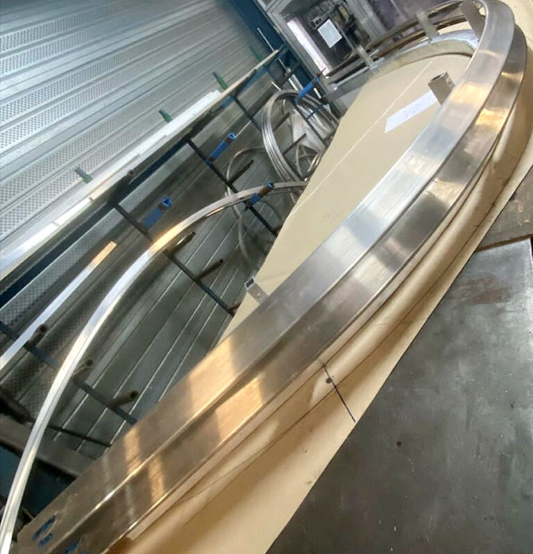 Cintrage profilés Acier – Formes Alu